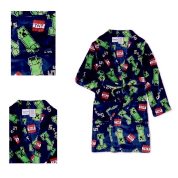 Minecraft | Pajamas | Minecraft Luxe Plush Robe | Poshmark